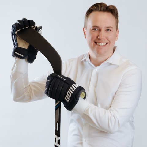 Top Consumer PR Agency Team | Max Borges Agency